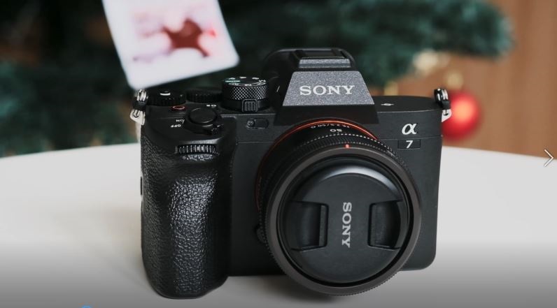 Khám phá những điểm nổi bật của dòng máy ảnh Sony A7 Mark IV | Viết bởi ...